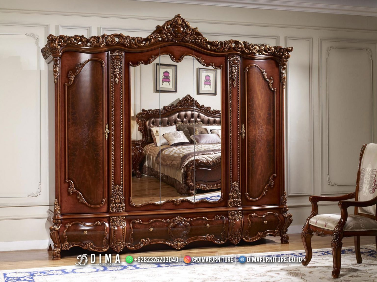 Bestseller Lemari Pakaian Mewah Ukiran Modern Queen Carving TTJ-2149
